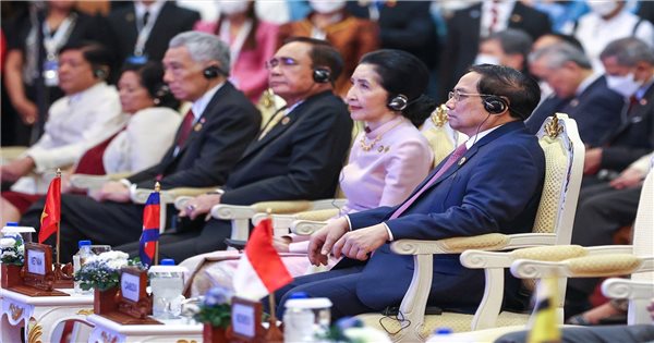 Các nhà lãnh đạo ASEAN thông qua Tuyên bố về việc Timor Leste xin gia ...