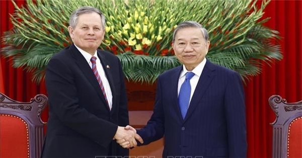 Tổng Bí thư Tô Lâm tiếp Thượng nghị sĩ Hoa Kỳ Steven David Daines | Báo ...
